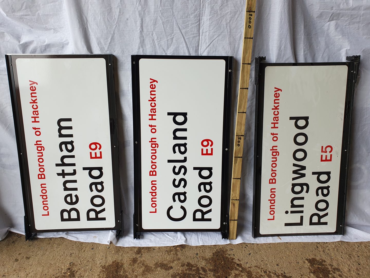 London Borough of Hackney E5 E8 E9 N16 Double Sided Signs – Street ...