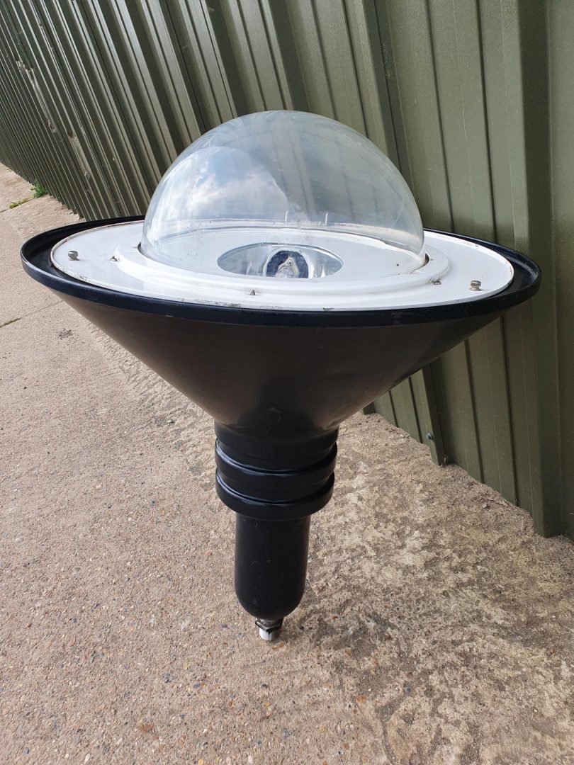 Urbis Large Aurora Sealsafe Street lights – Street Furniture Salvagers ...