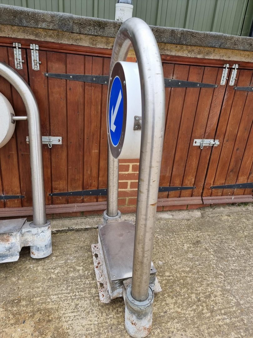 City of London Hoop illuminated Bollards – Street Furniture Salvagers ...