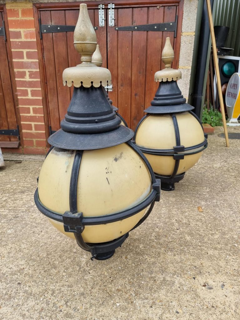 Globe Post Top Lights – Street Furniture Salvagers , Prop Hire & Sales