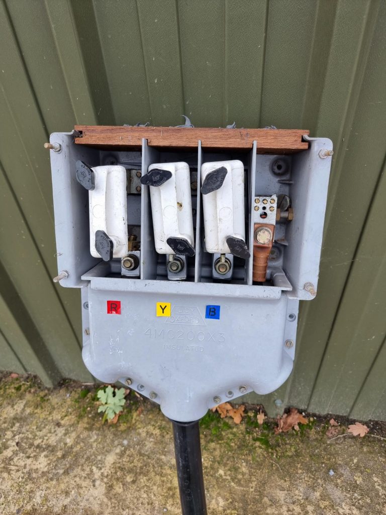High Voltage Fuse Isolation Box – Street Furniture Salvagers , Prop ...
