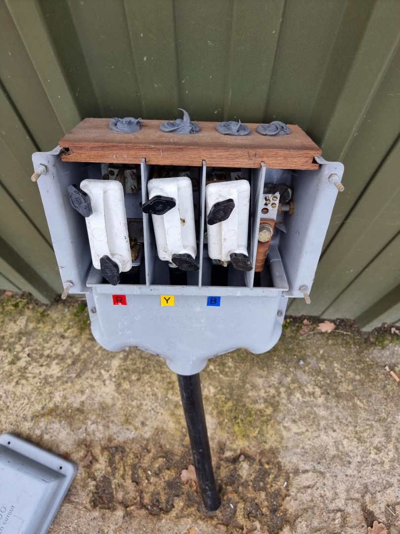 High Voltage Fuse Isolation Box – Street Furniture Salvagers , Prop ...