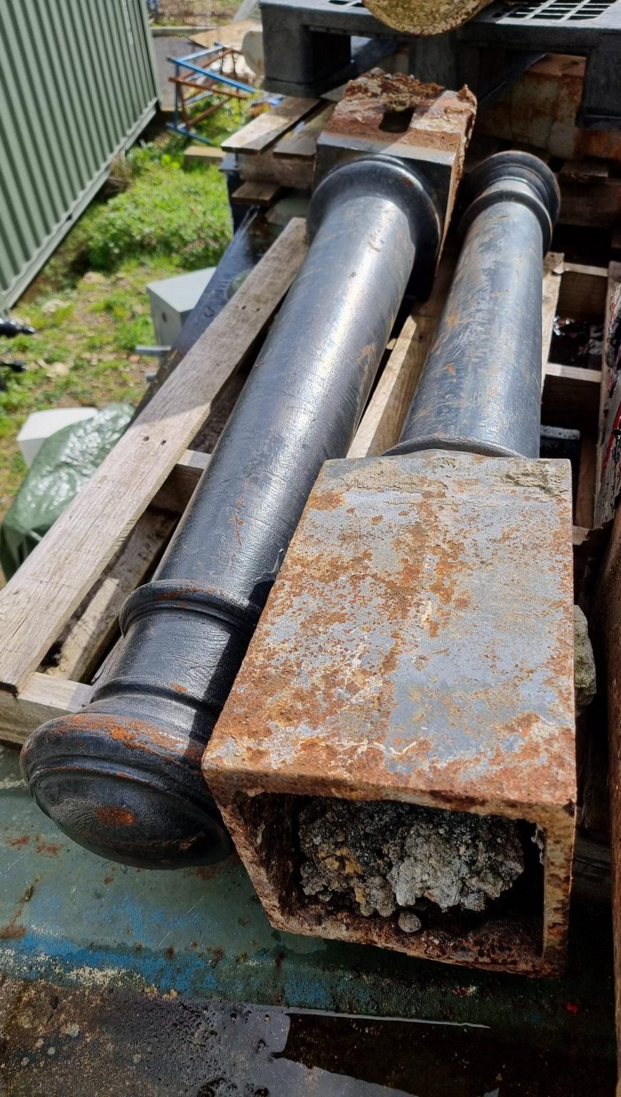 Cannon Style Bollards Cast Iron Heavy – Street Furniture Salvagers ...