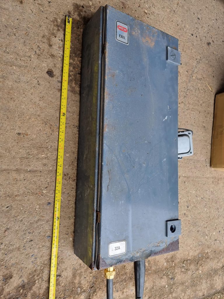 Large Electrical Fuse Cabinet – 32 Amp – Street Furniture Salvagers ...