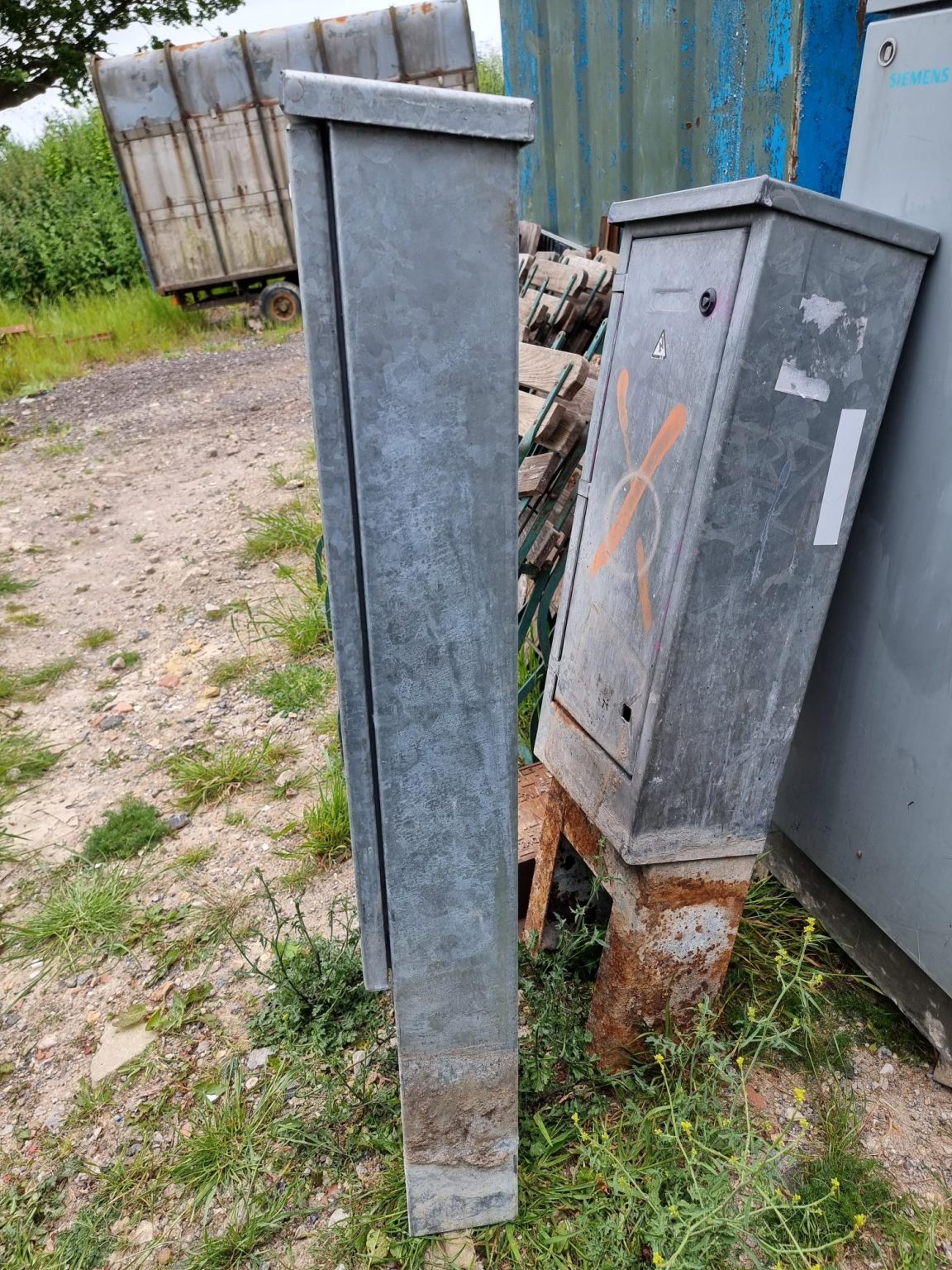 Galvanised TOFCO Electrical Roadside Cabinet – Street Furniture ...