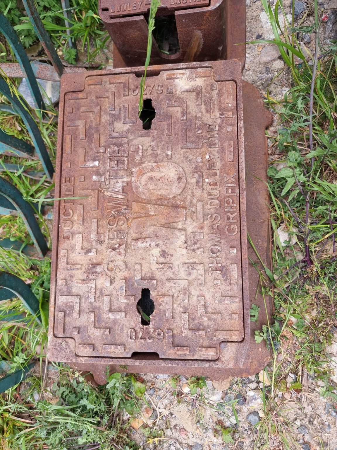 Large Ductile Iron Cover & Frame - Water | Fenori CI | Street Furniture ...