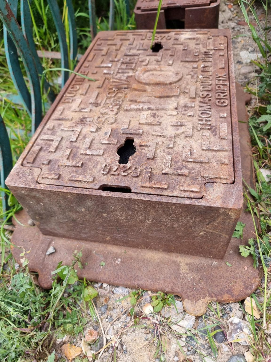 Large Ductile Iron Cover & Frame – Water – Street Furniture Salvagers ...