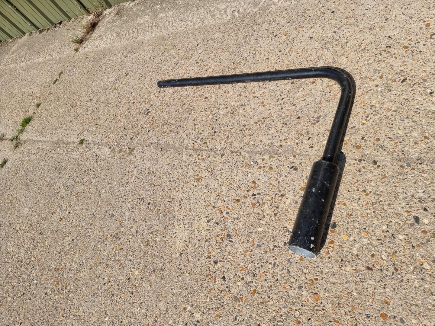 L Shape Street Light Brackets – Street Furniture Salvagers , Prop Hire ...