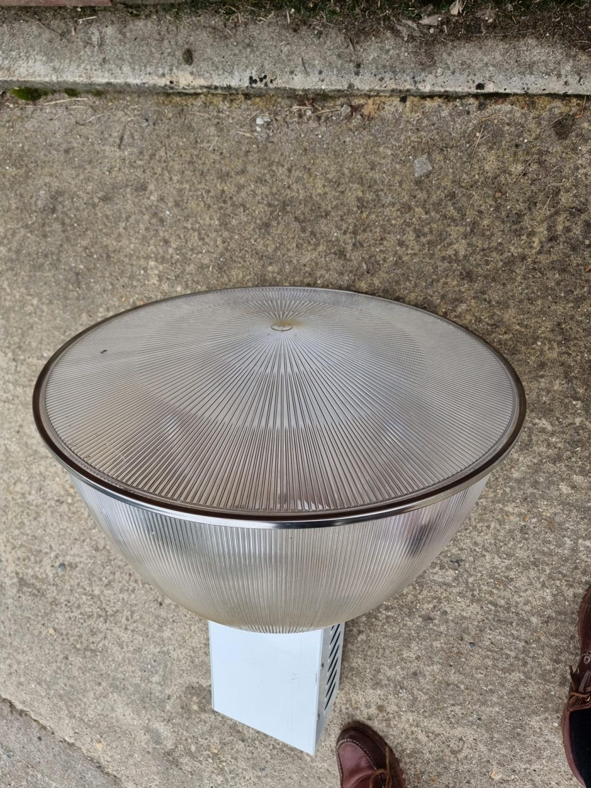Hollophane Type Hi Bay Lights Perspex Bowls – Street Furniture ...