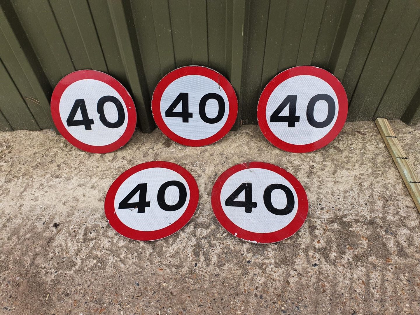 Signs – 40mph – Street Furniture Salvagers , Prop Hire & Sales