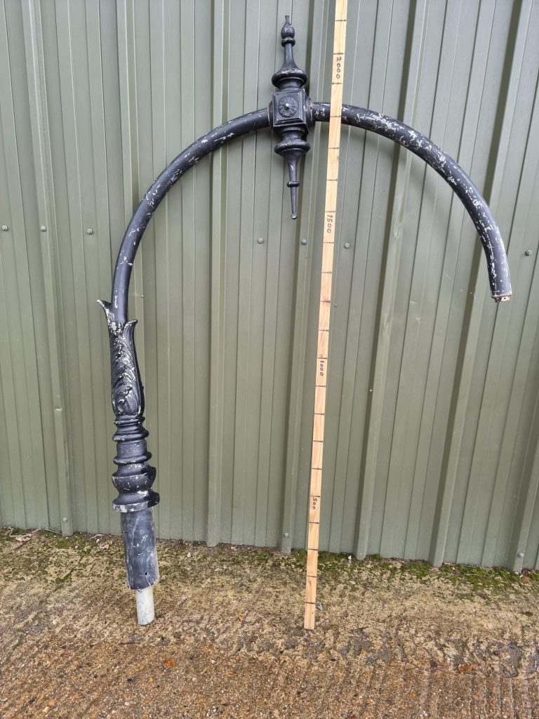 Large Ornate Swan Neck Brackets | Fenori | Street Furniture Salvage ...